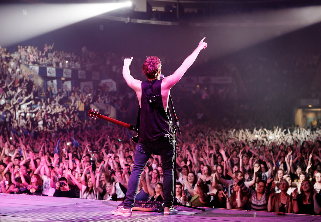 Tom Fletcher image