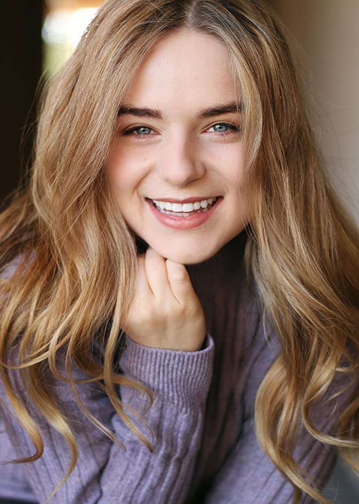 Picture of Taylor Lyons