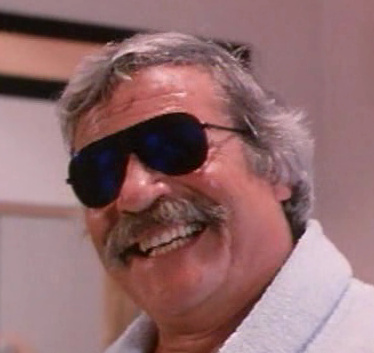 Picture of Oliver Reed