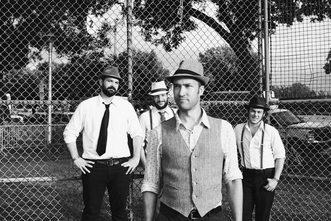 Picture of Caloon Saloon