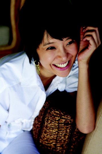 Picture of Baek Ji Young