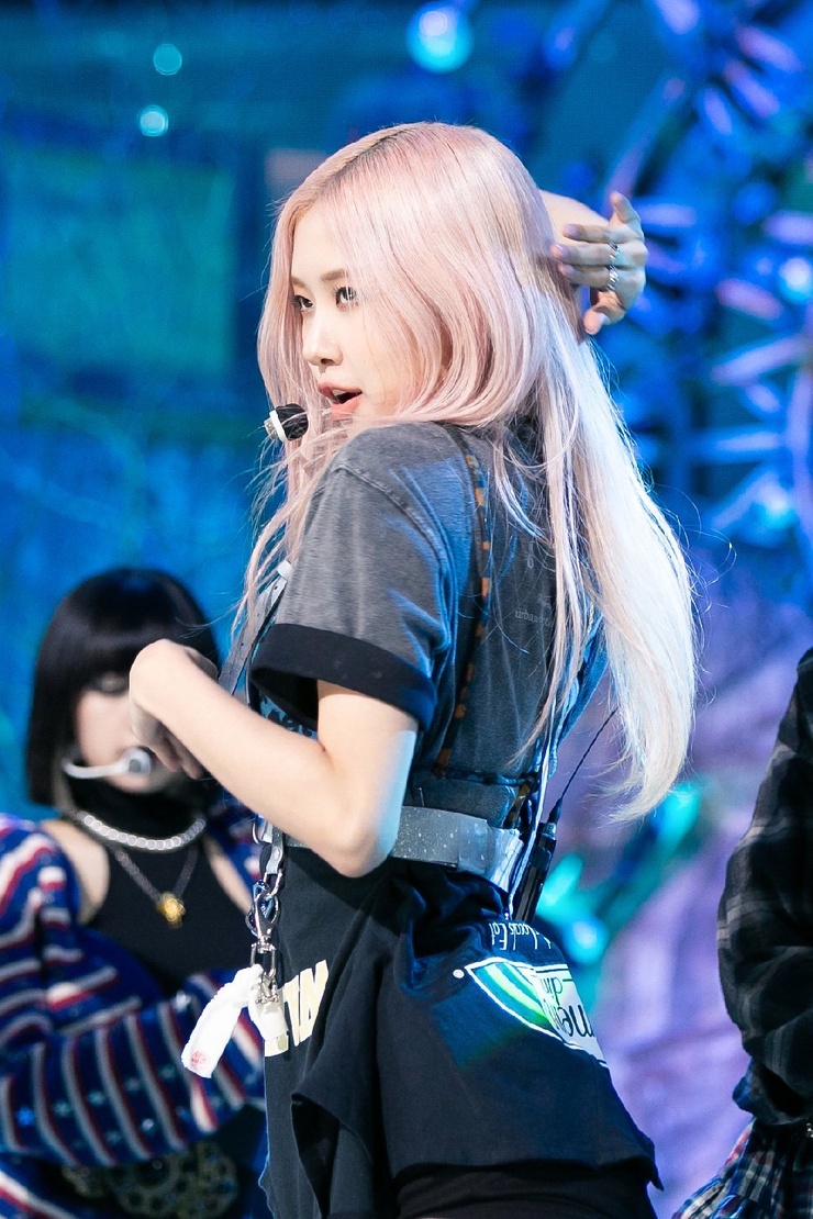 Roseanne Park image