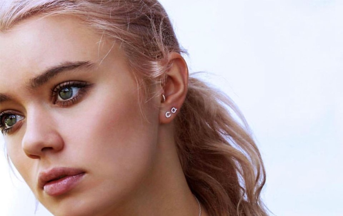 Picture of Claudia Thompson