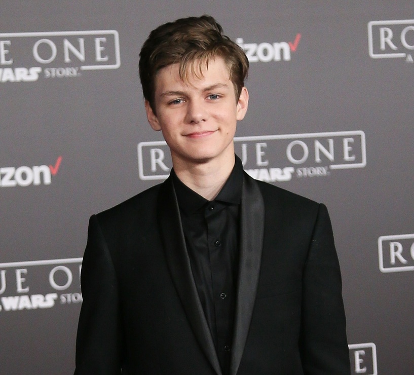 Picture of Ty Simpkins