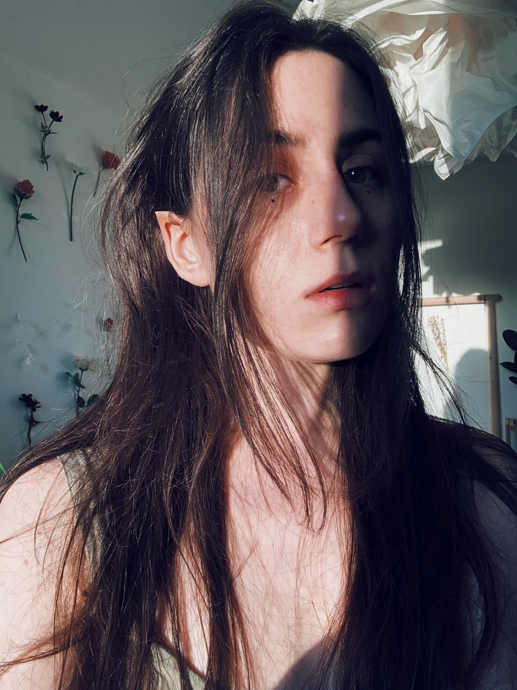 Picture of Dodie Clark