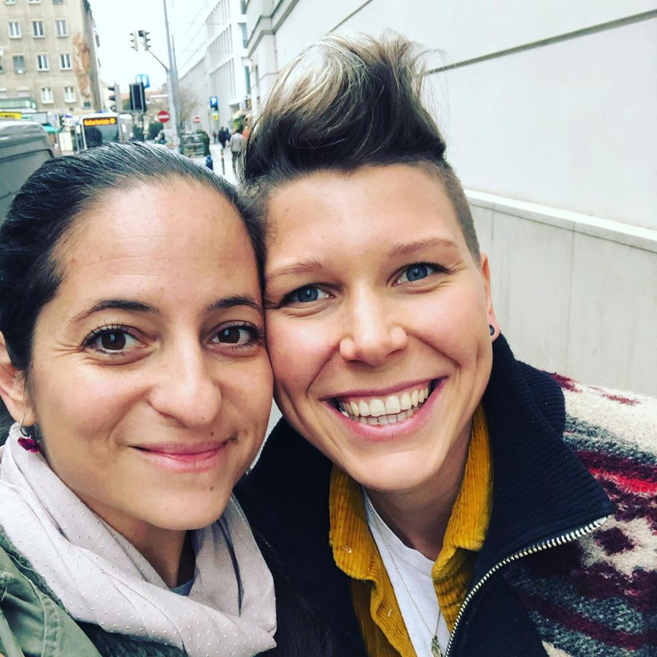 Caroline Athanasiadis, Virginia Ernst