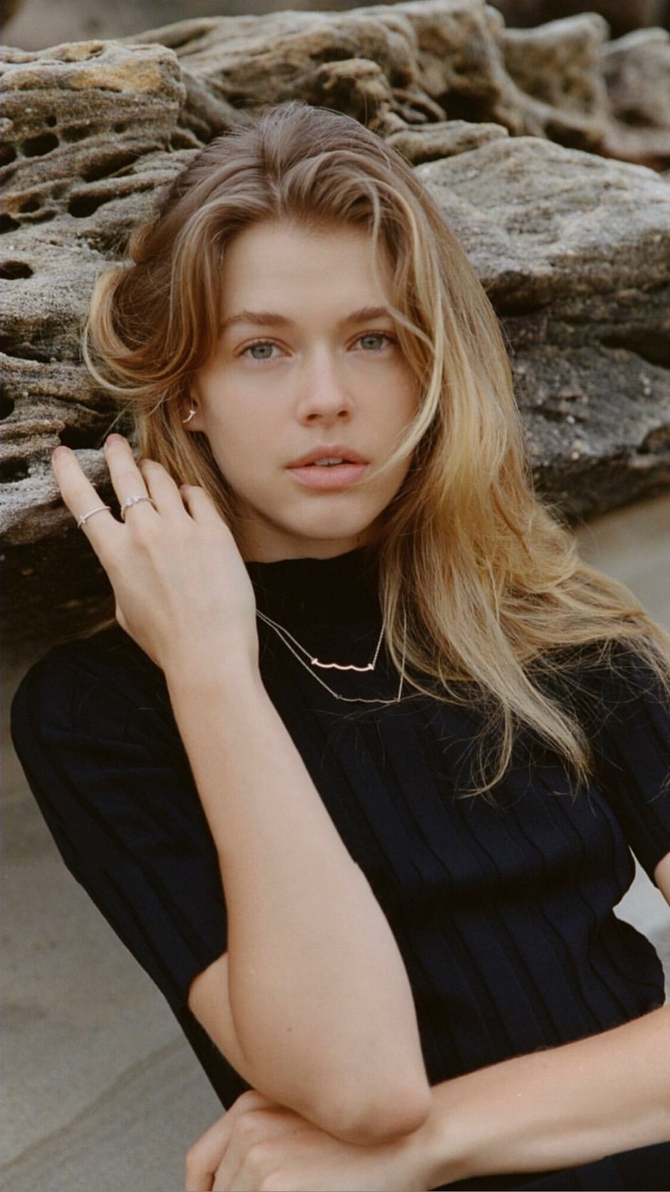 Picture of Victoria Lee