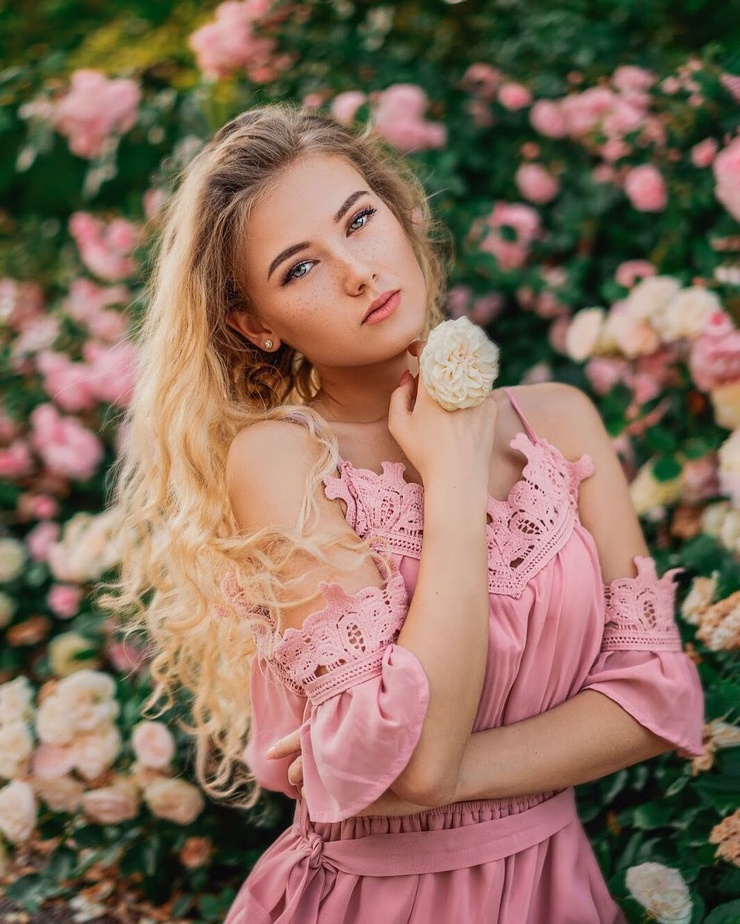 Angelina Konsta image