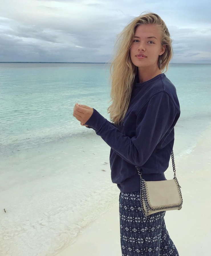 Picture of frederique brons