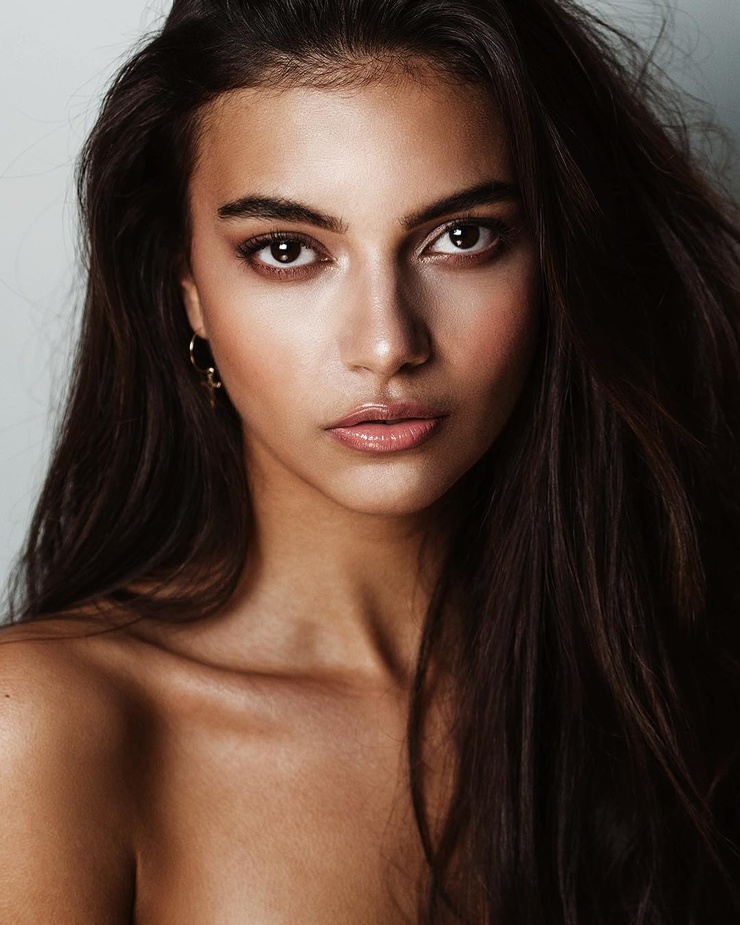 Picture of Laura Theresa