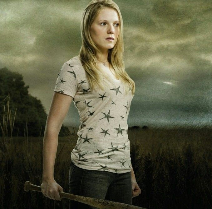 Emma Bell picture