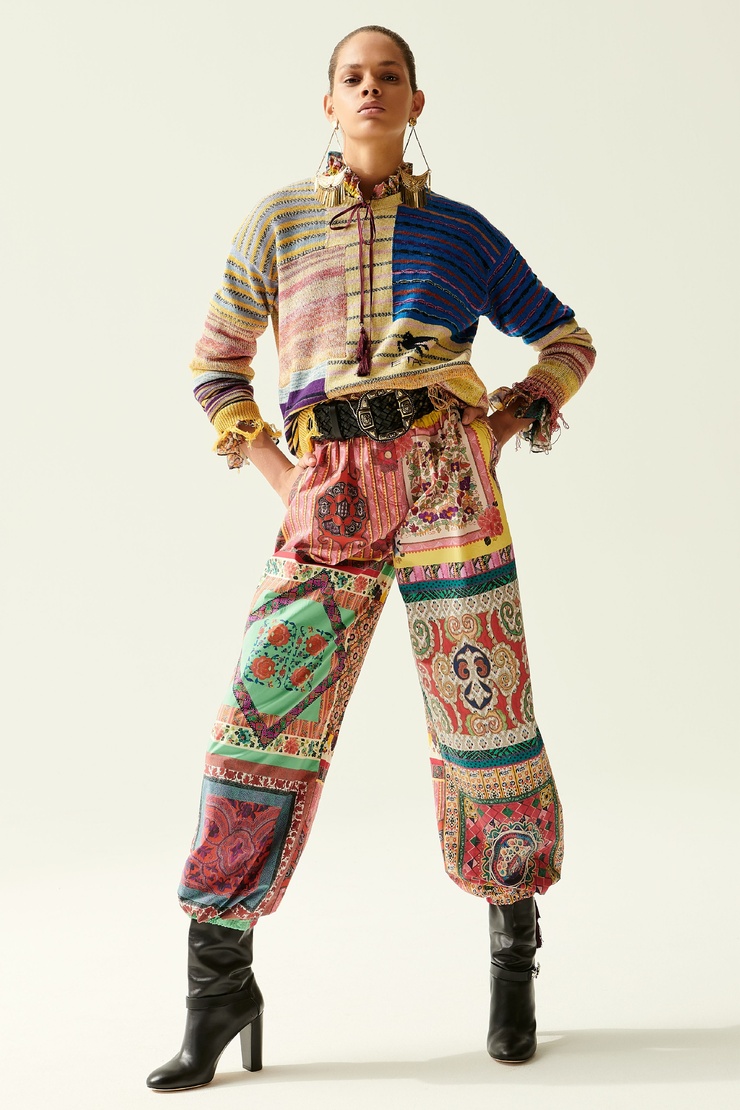 Hiandra Martinez image