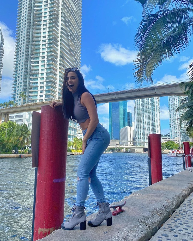 Picture of Janelle Marie