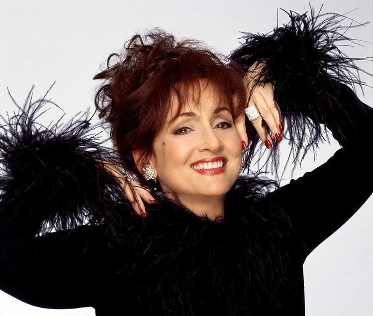 Picture of Robin Strasser