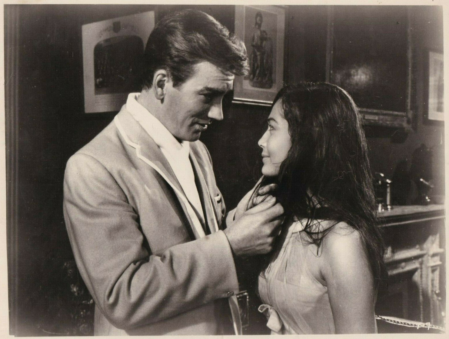 John Fraser, Nancy Kwan