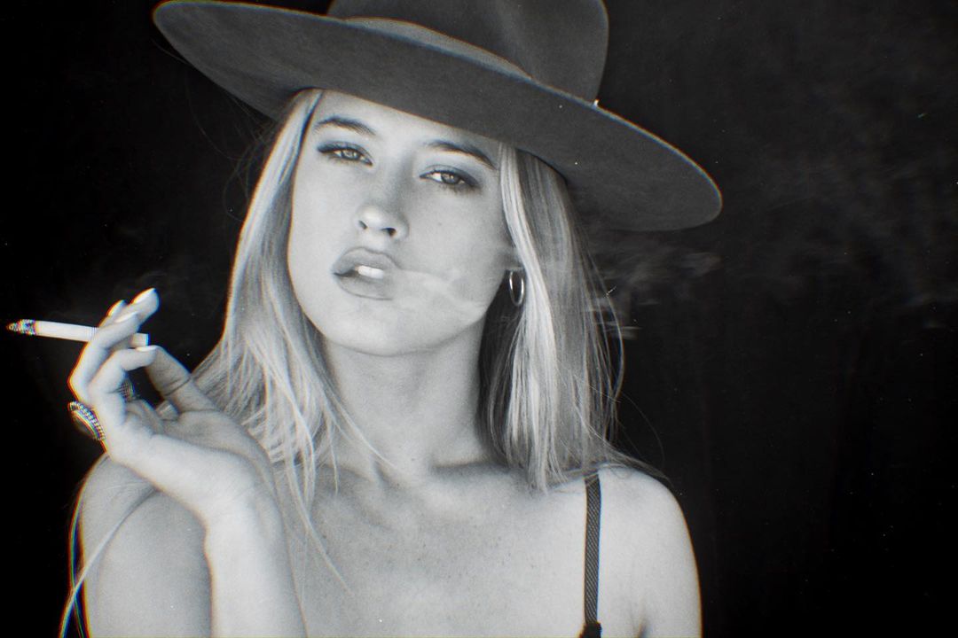 Picture of Hailey Carlson