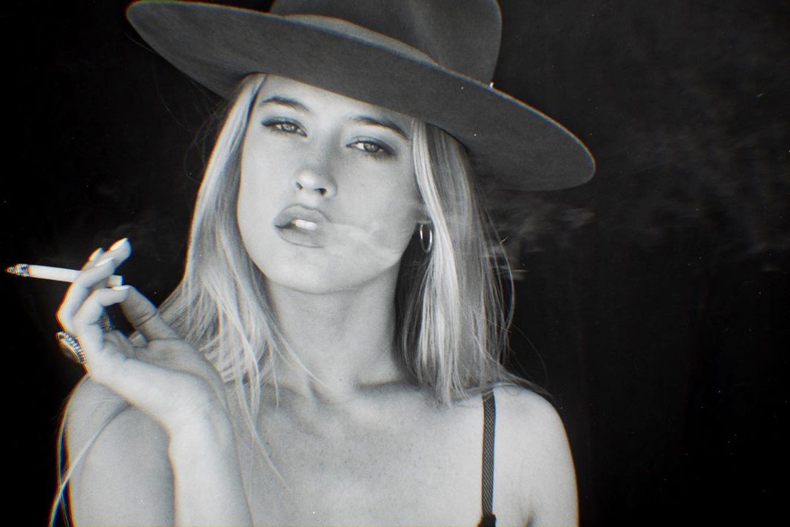 Picture of Hailey Carlson