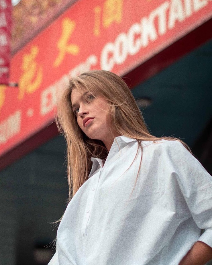 Picture of Hailey Carlson