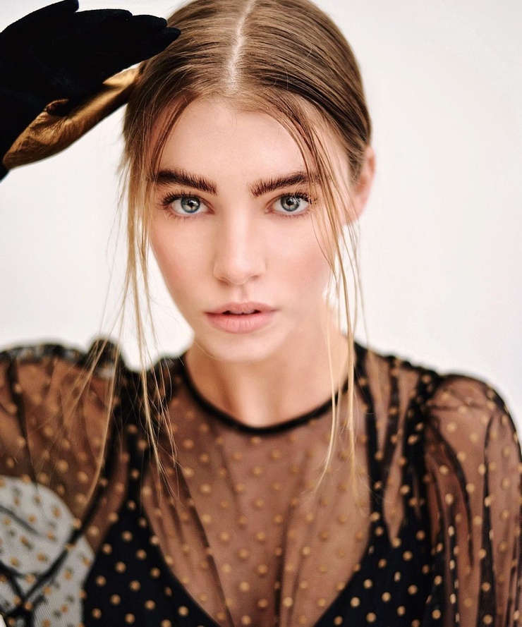 Picture of Sarah Abshire