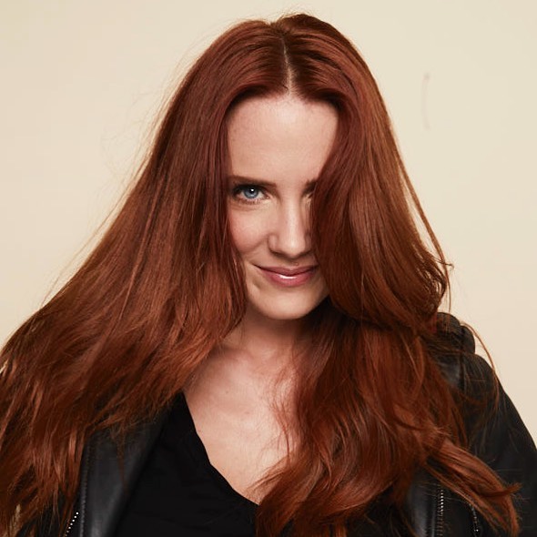 Picture of Simone Simons