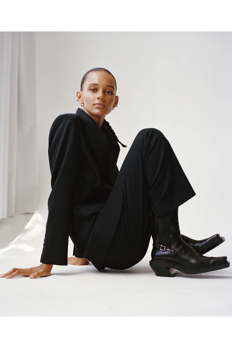 Picture of Leona Binx Walton