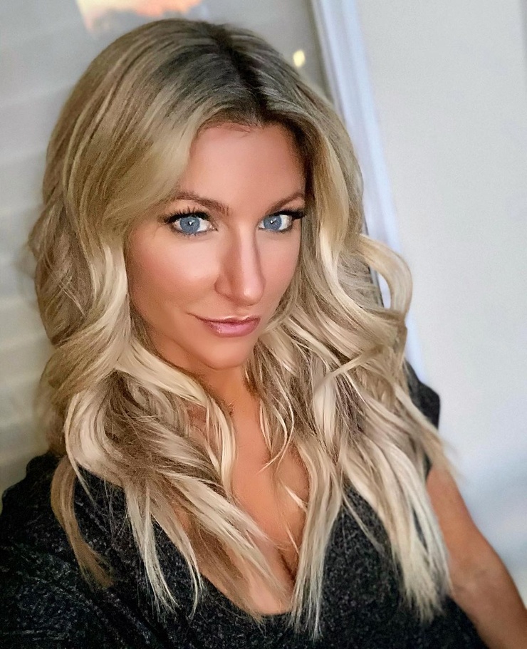 Picture of McKinzie Roth