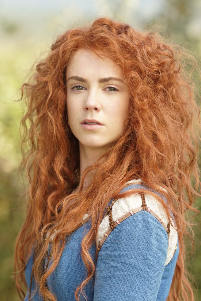Amy Manson image