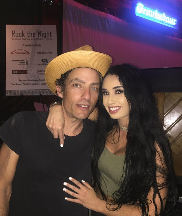 Picture of Paris Dylan