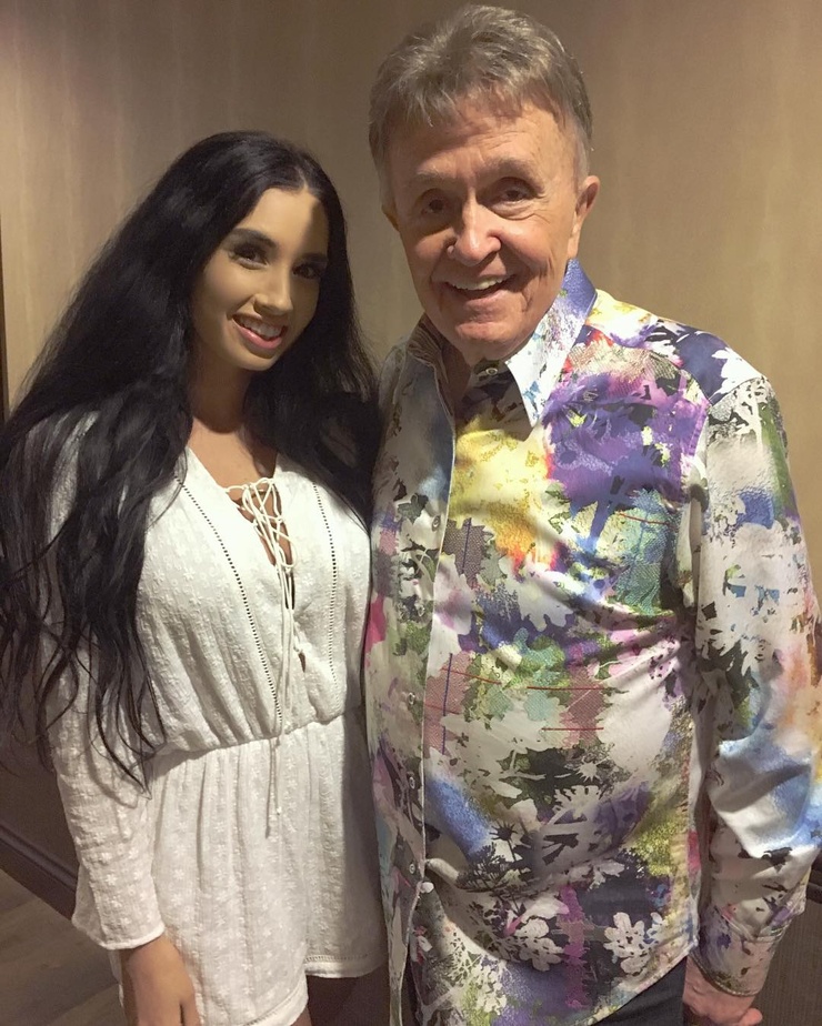 Picture of Paris Dylan