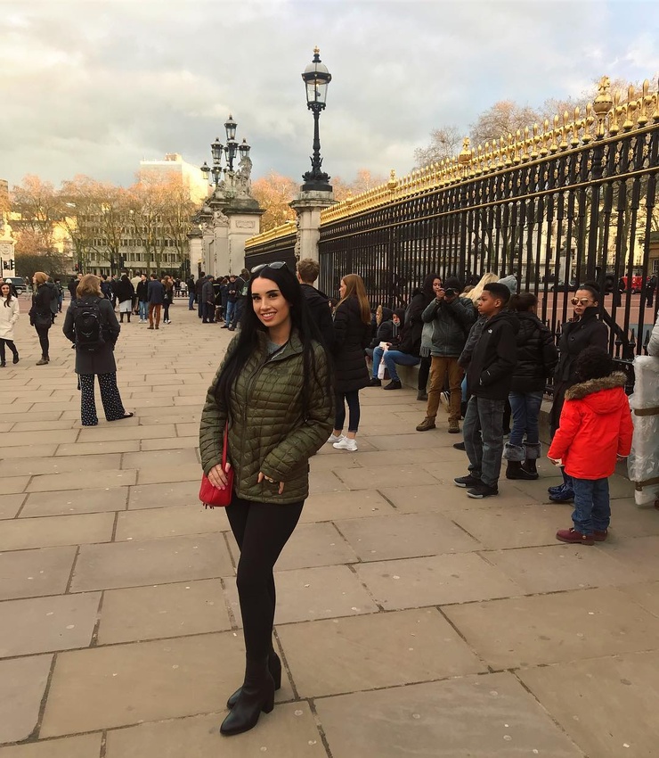 Image of Paris Dylan