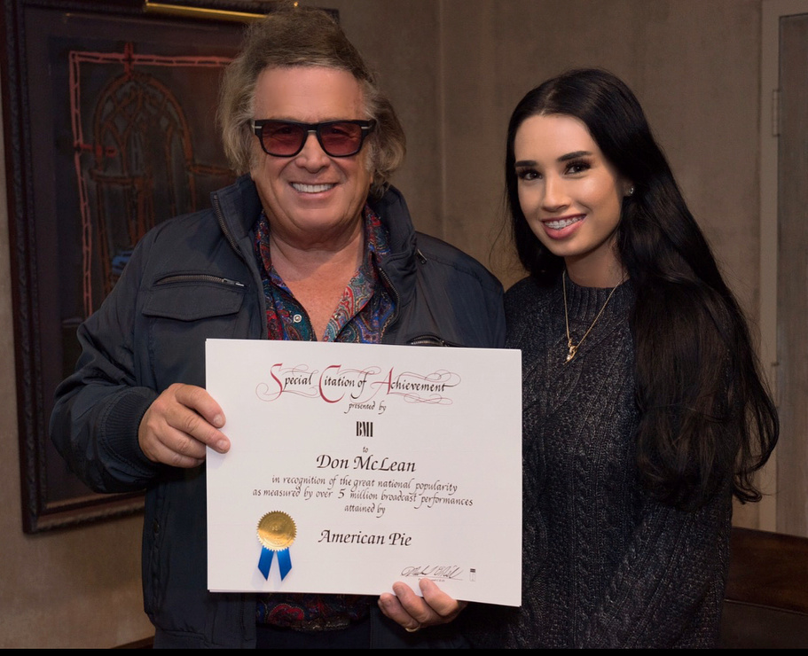 Picture of Paris Dylan