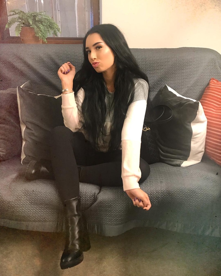 Picture of Paris Dylan