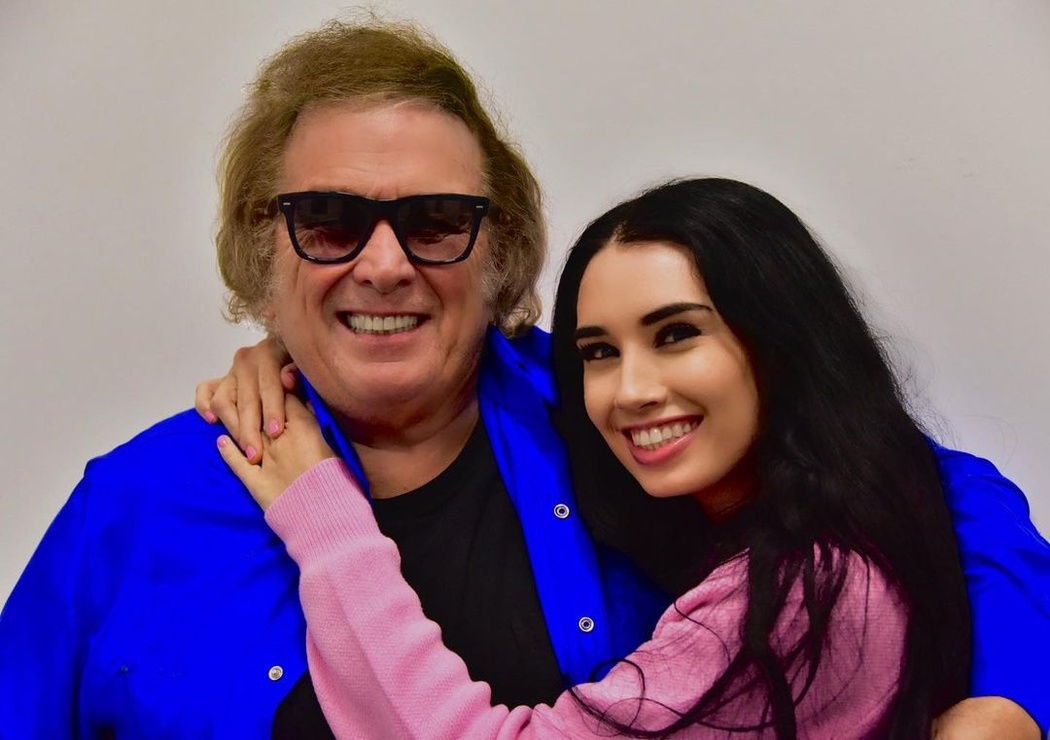 Picture of Paris Dylan