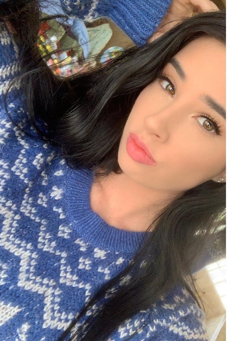 Picture of Paris Dylan