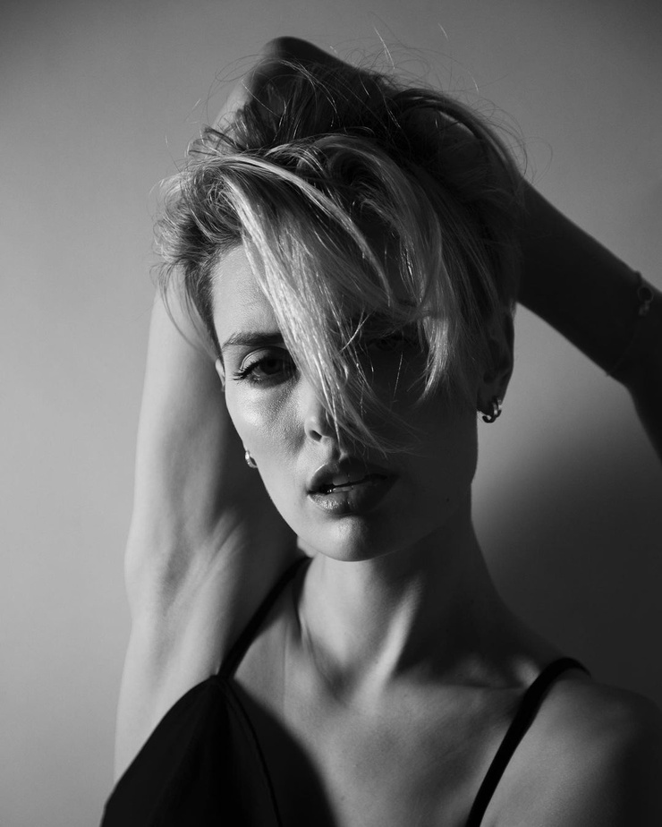 Picture of Wallis Day