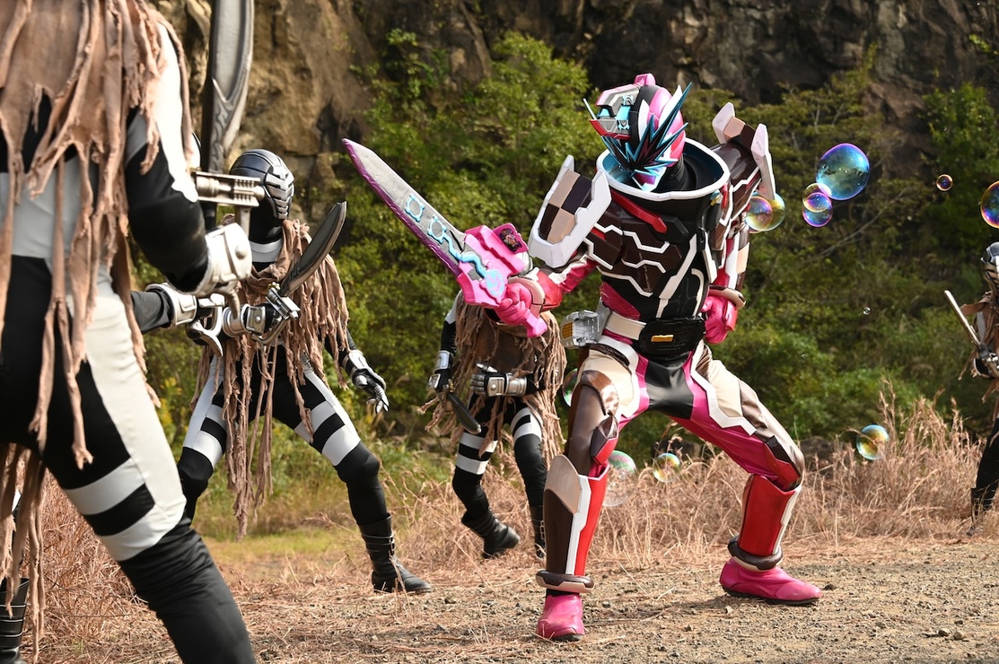 Picture of Kamen Rider Saber The Movie: The Phoenix Swordsman and the ...