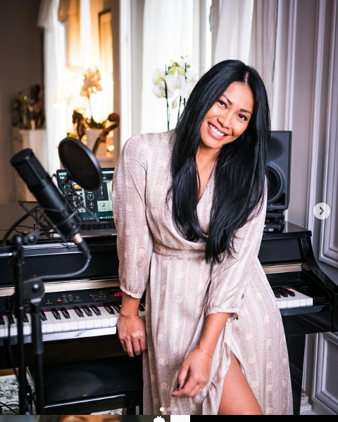 Anggun picture