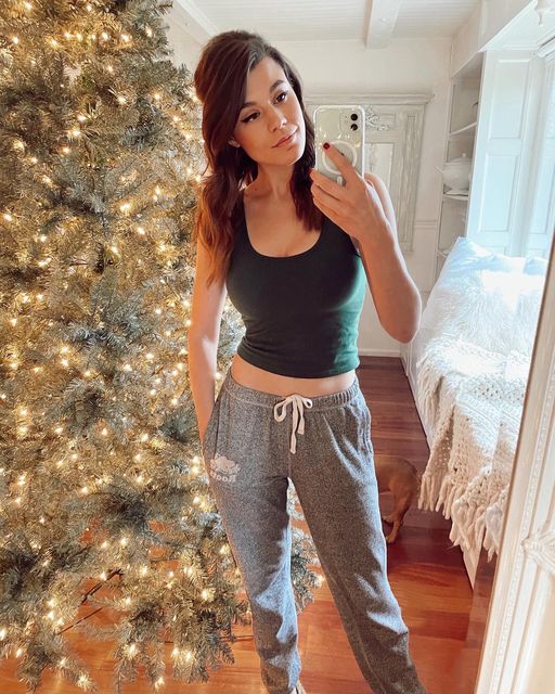 Morgan Hoffman image