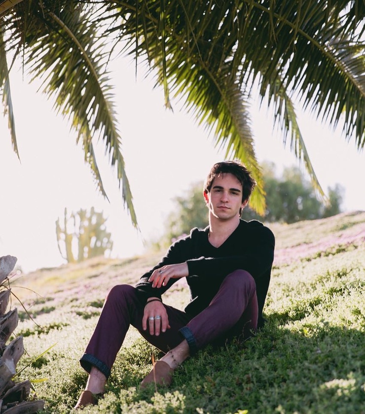 Zachary Gordon image