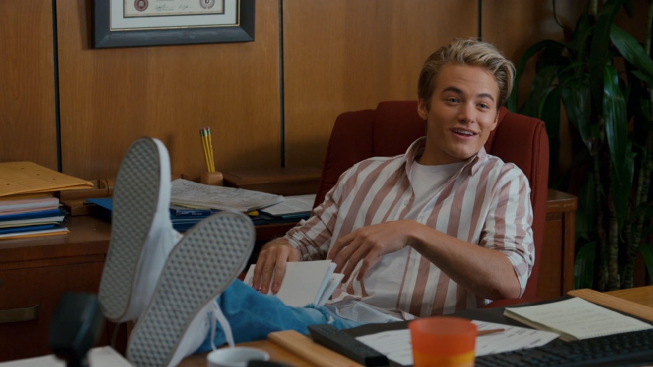 Picture of Mitchell Hoog