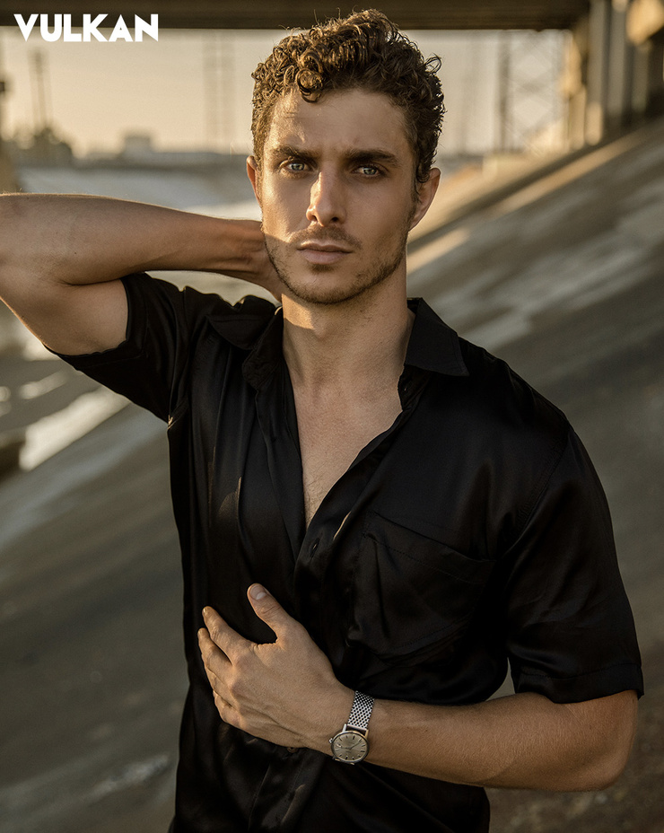 Alex Cubis picture