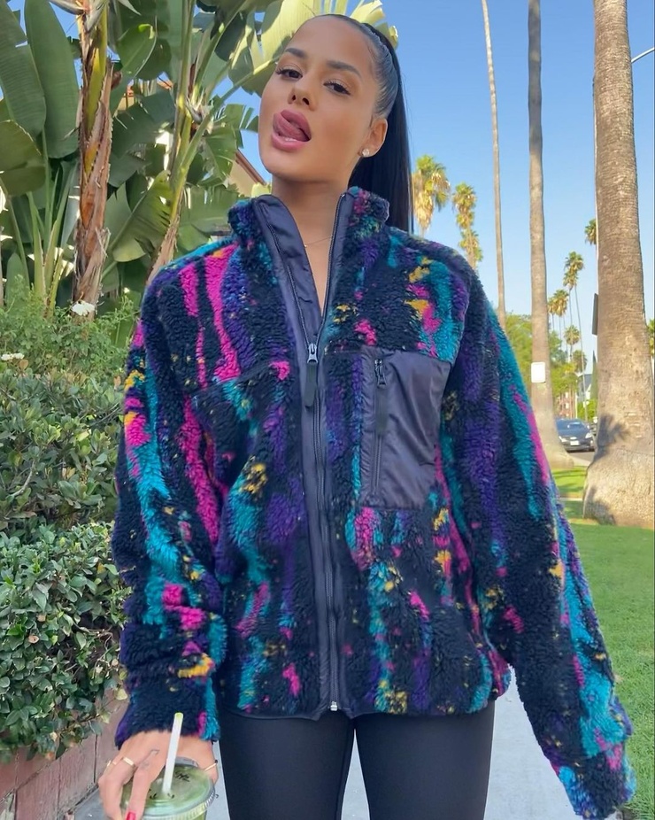 Picture of Katya Elise Henry