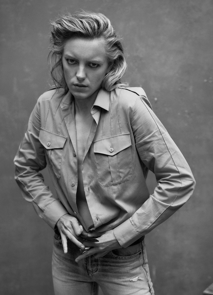Erika Linder picture