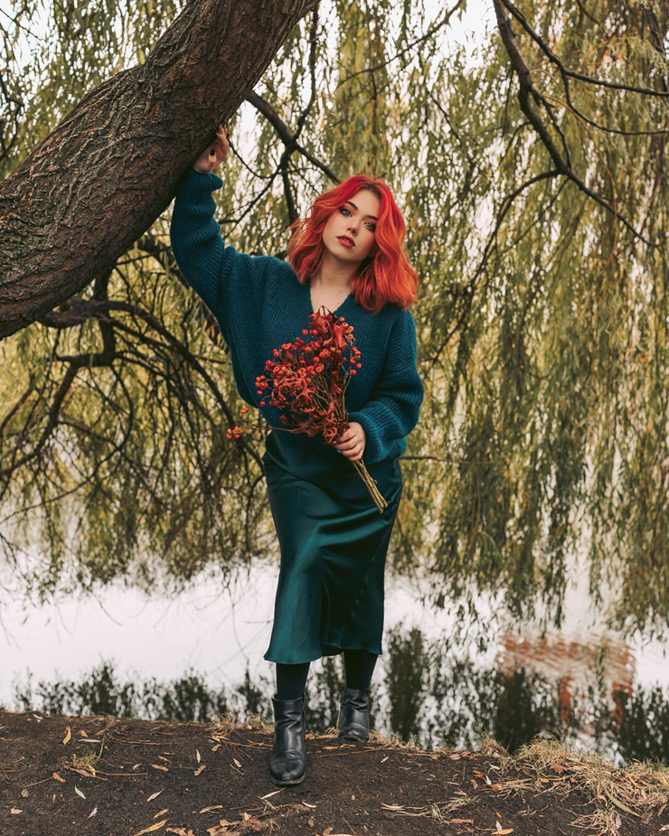 Picture of Elizabeth Renard