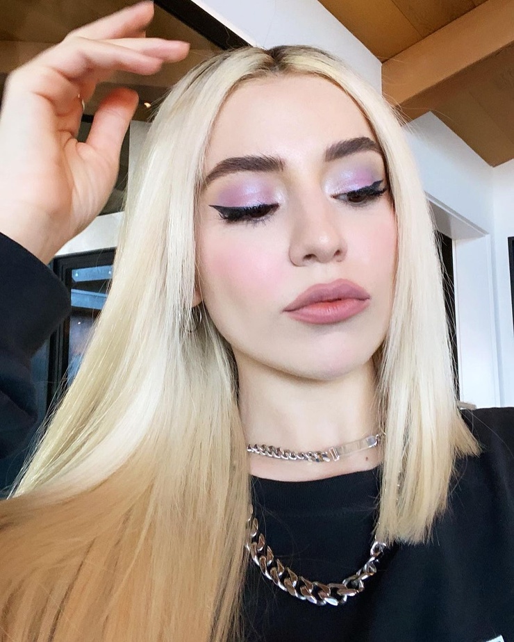 Picture of Ava Max