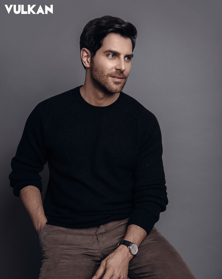 Image of David Giuntoli