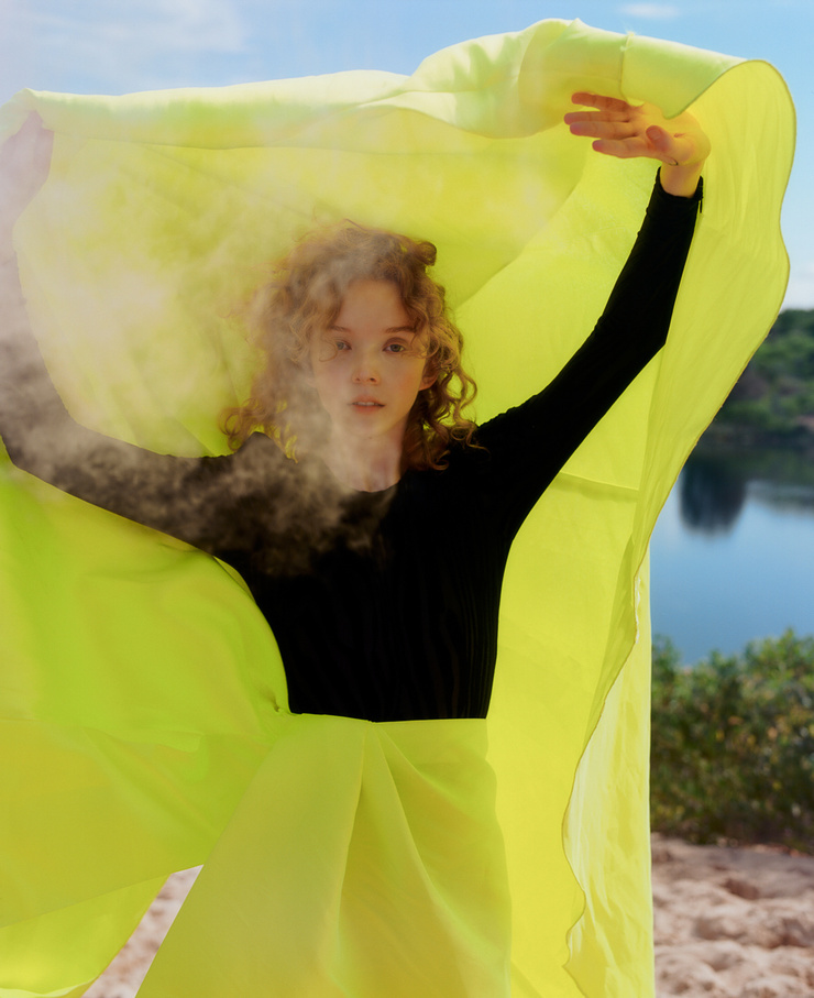 Picture of Lily Nova