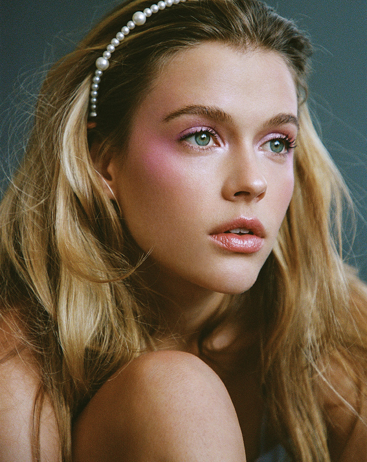 Picture of Victoria Lee