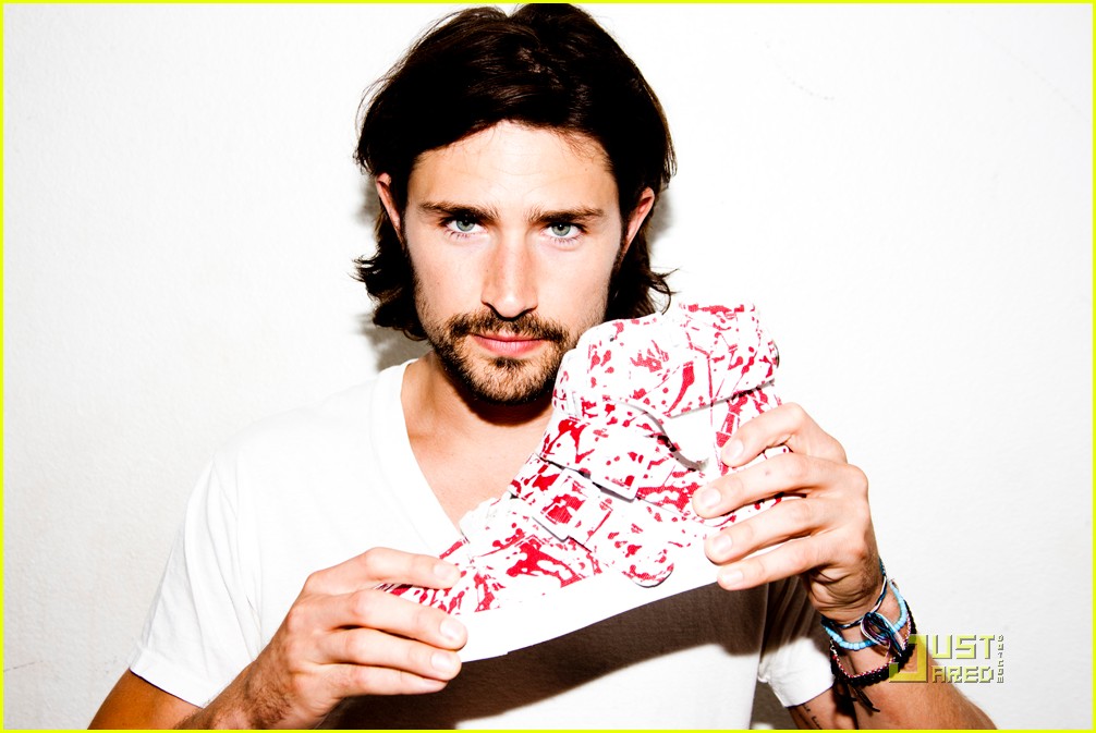 Image of Matt Dallas