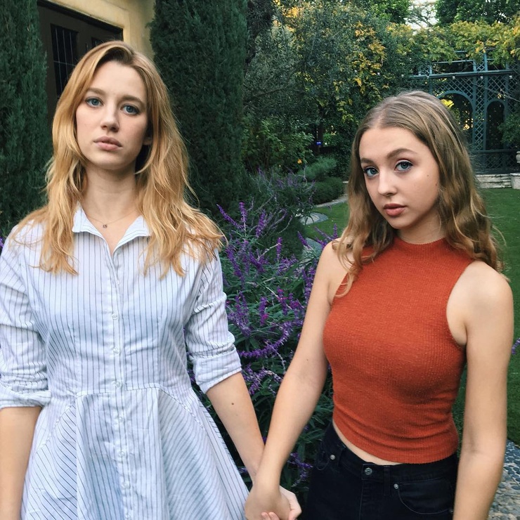 Lily Rosenthal image